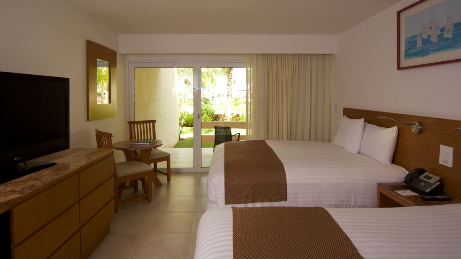 Ocean Spa Hotel – Dream Destinations